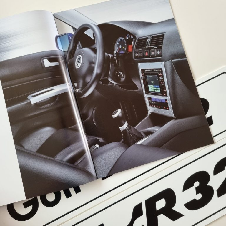 Golf Mk4 R32 Brochure + Showroom Number Plates – vwspareparts